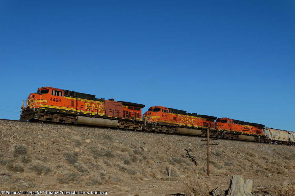 BNSF 4496